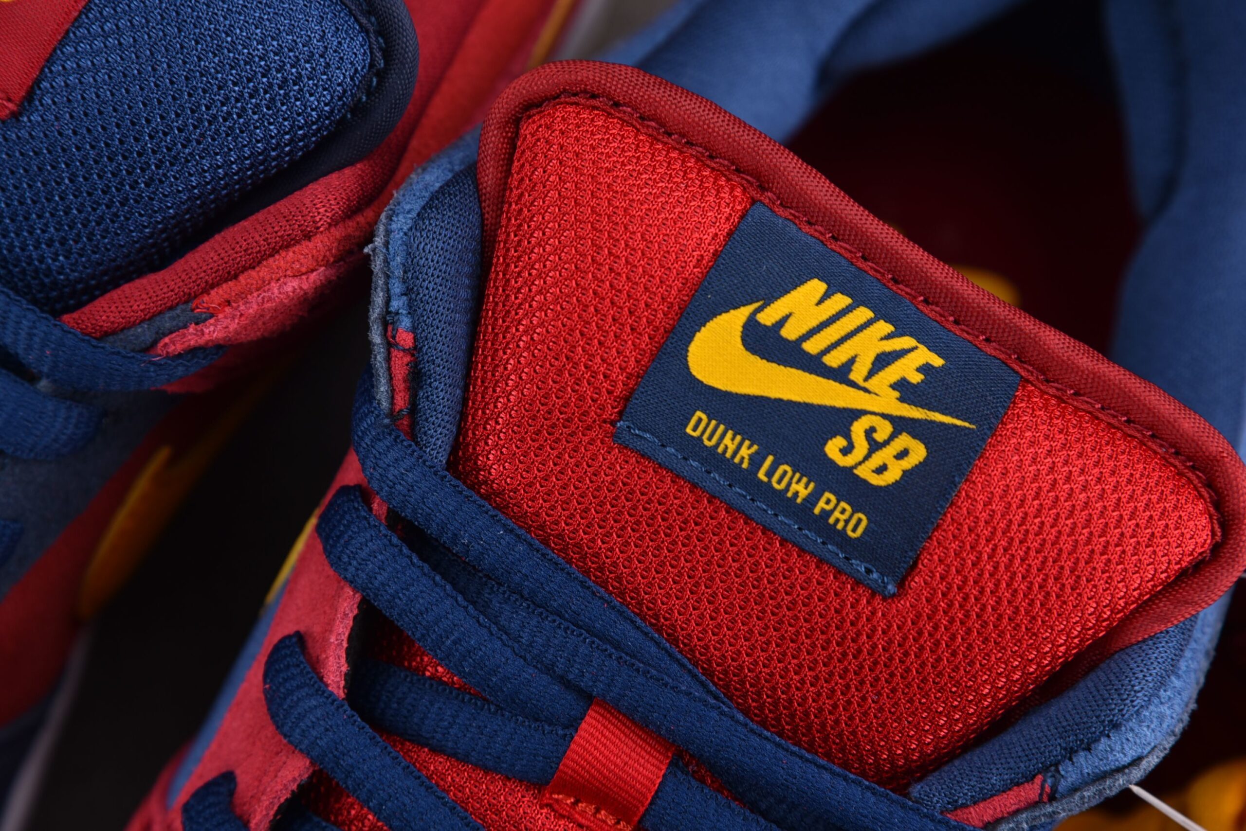 (BEST) Nike Dunk SB Low Pro 'BARCELONA' - Cop Sneaker