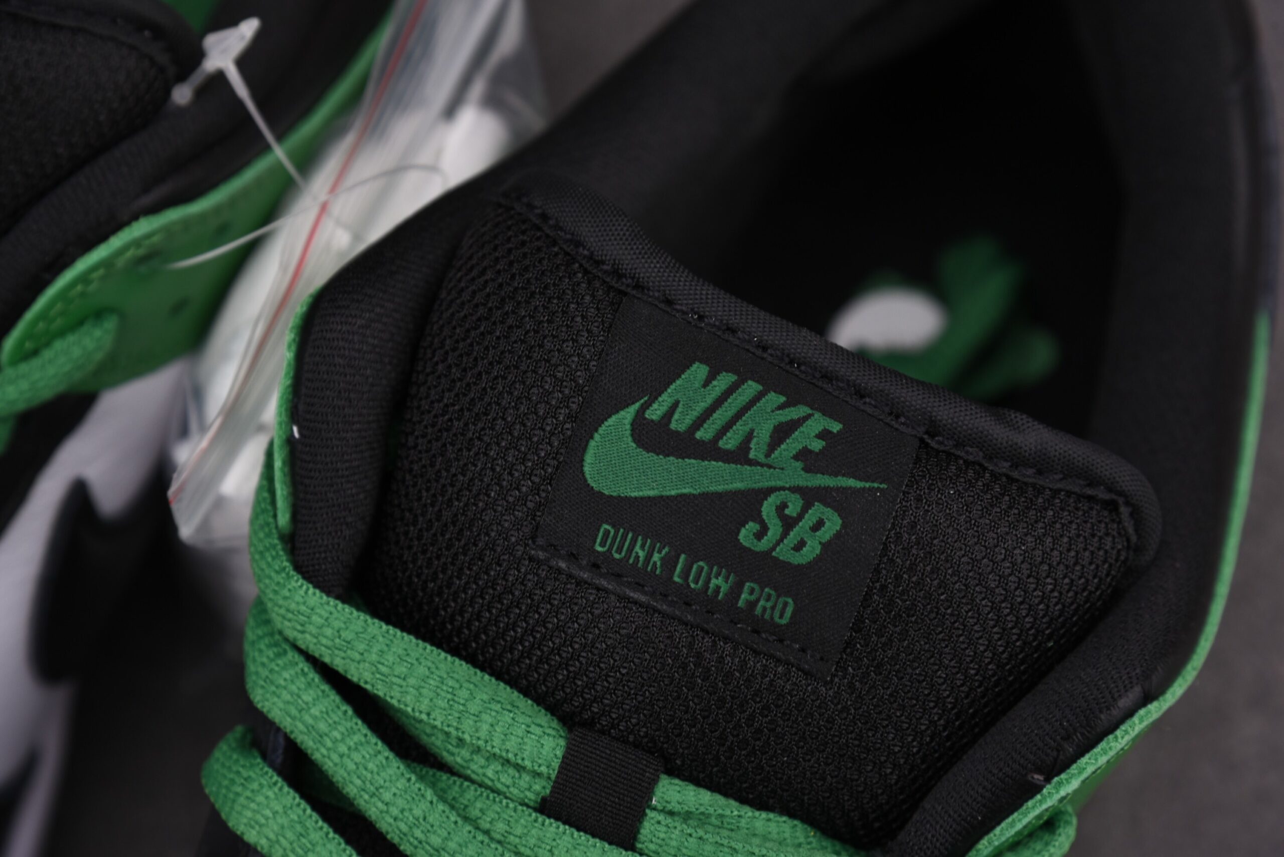 (BEST) Nike Dunk Low Pro SB 'CLASSIC GREEN' - Cop Sneaker