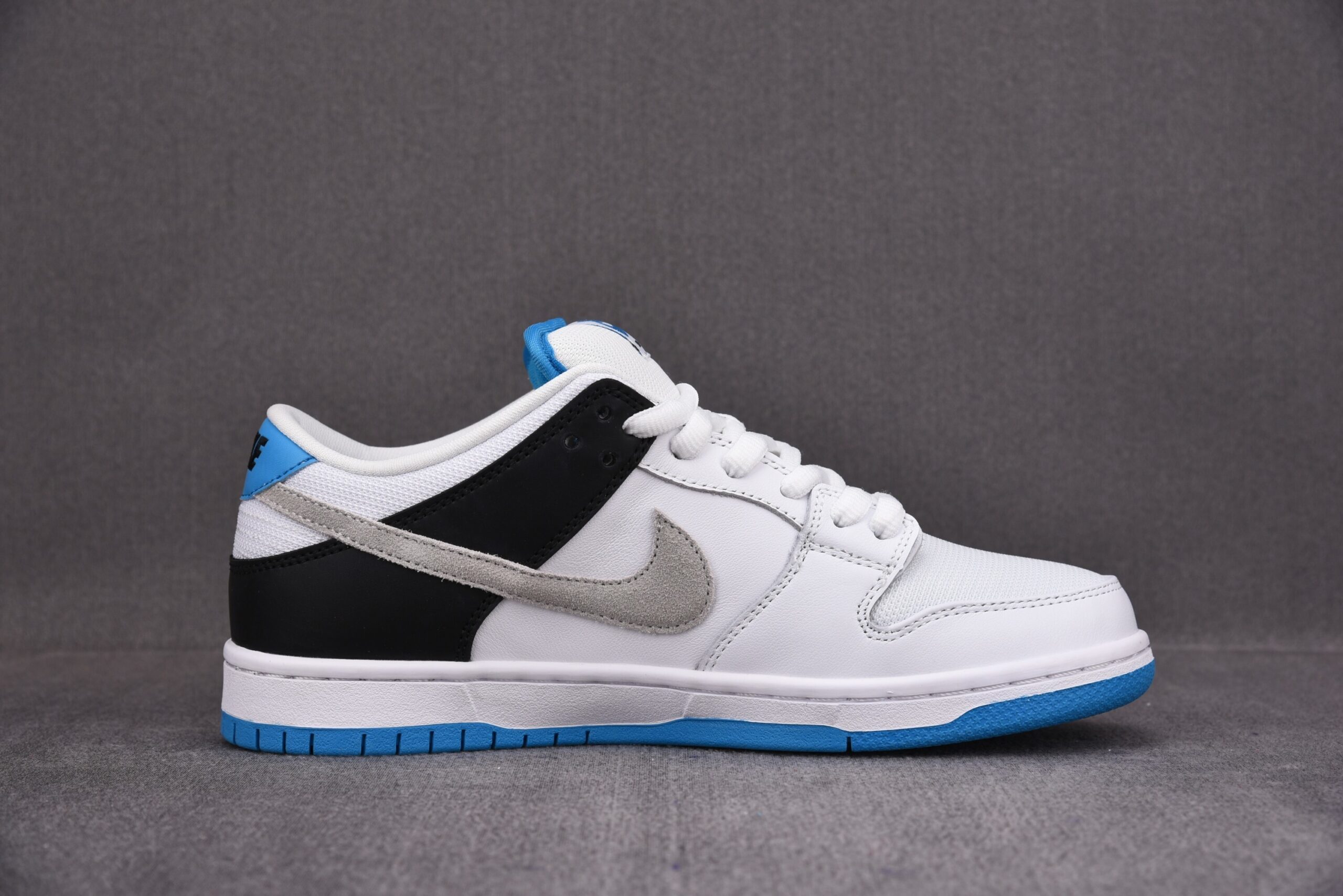 (BEST) Nike Dunk Low Pro SB 'LASER BLUE' - Cop Sneaker