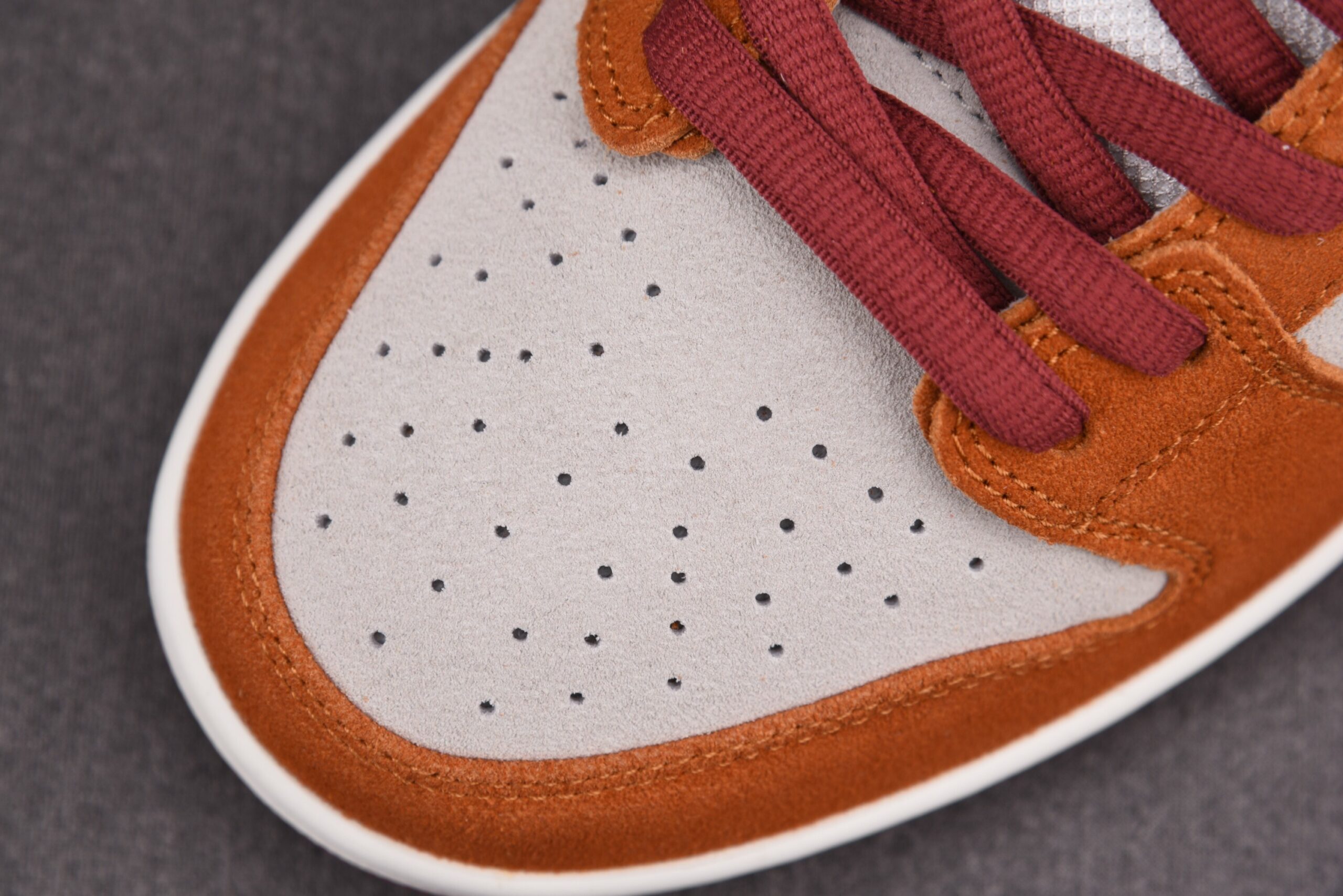 (BEST) Nike SB Dunk Low Pro 'DARK RUSSET' - Cop Sneaker